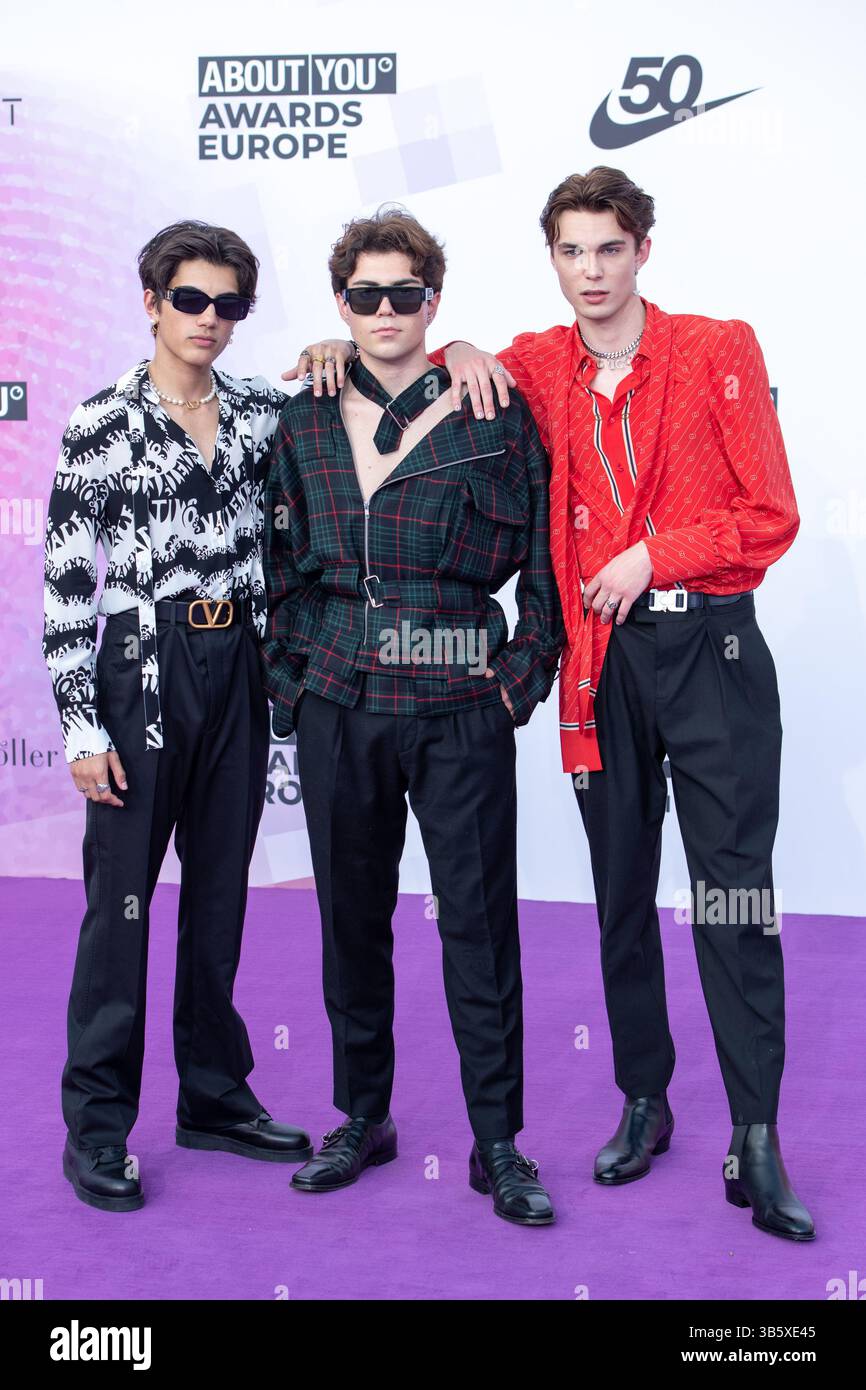 Nic Kaufmann, Benji Krol and Nils Kuesel on the red carpet for the ...