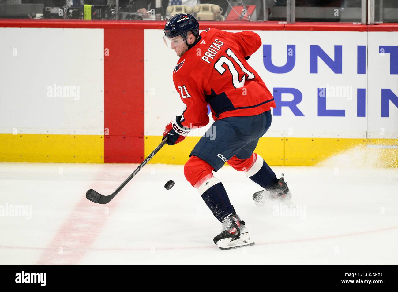 Washington Capitals center Aliaksei Protas (21) in action in the third ...