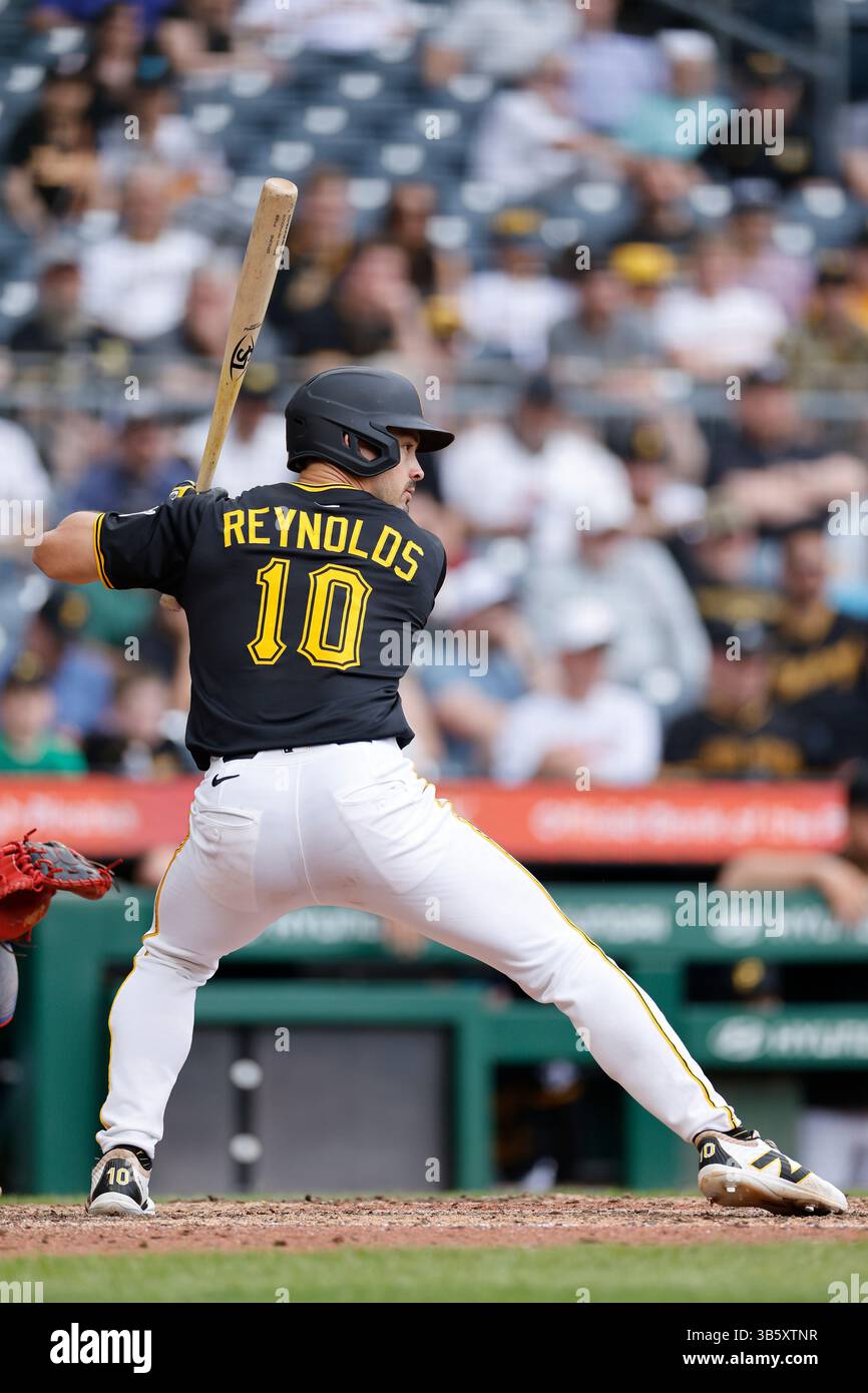 PITTSBURGH, PA - MAY 01: Pittsburgh Pirates outfielder Bryan Reynolds ...
