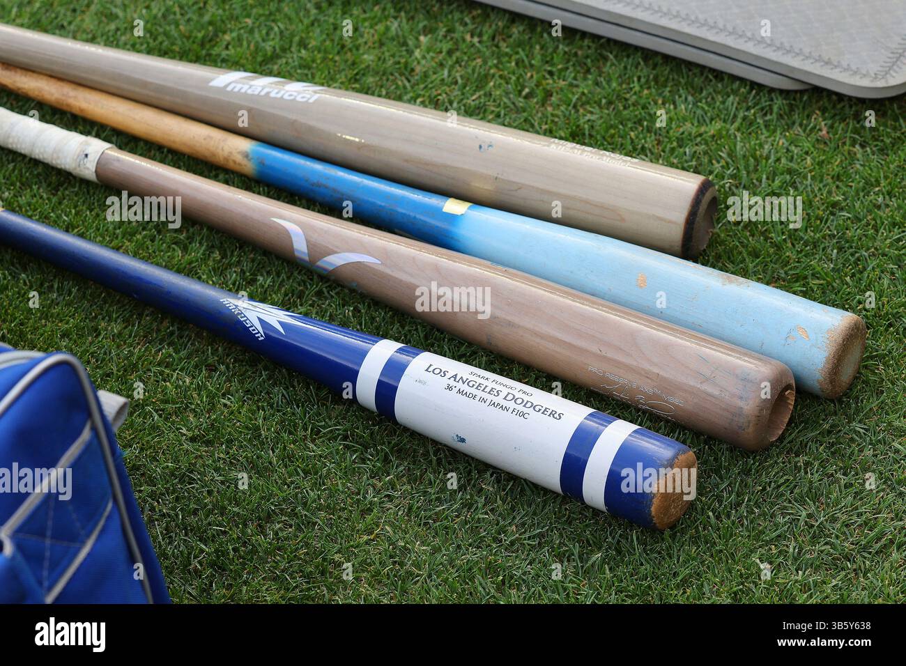 ATLANTA, GA - MAY 02: Dodgers fungo bats before the Friday evening MLB ...