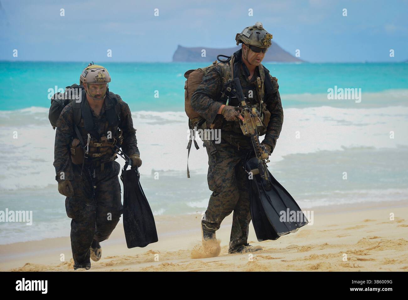July 18, 2022, Waimanalo, HI, United States: U.S. Marines come to shore ...