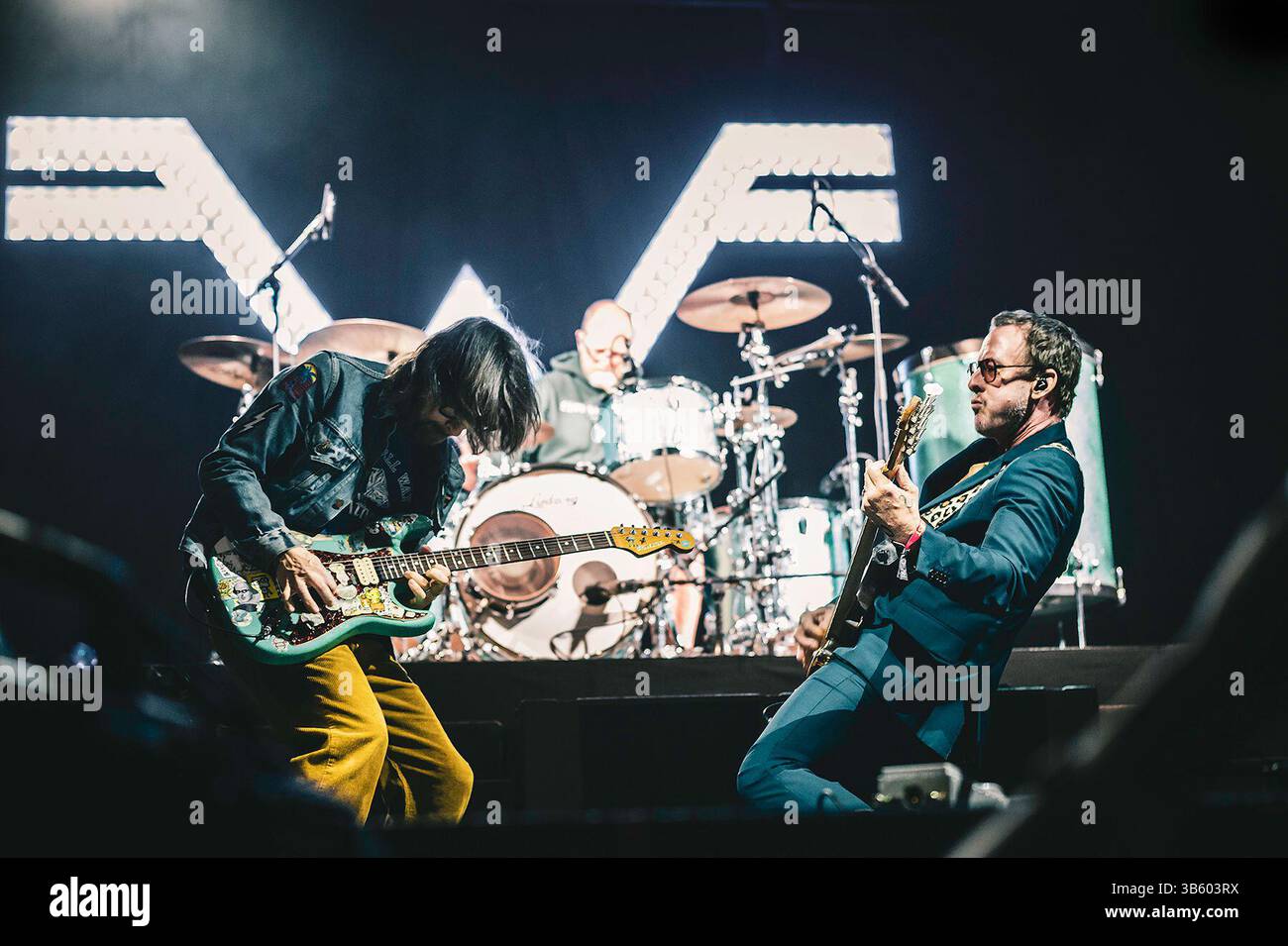 Picturesintheframe hi-res stock photography and images - Alamy