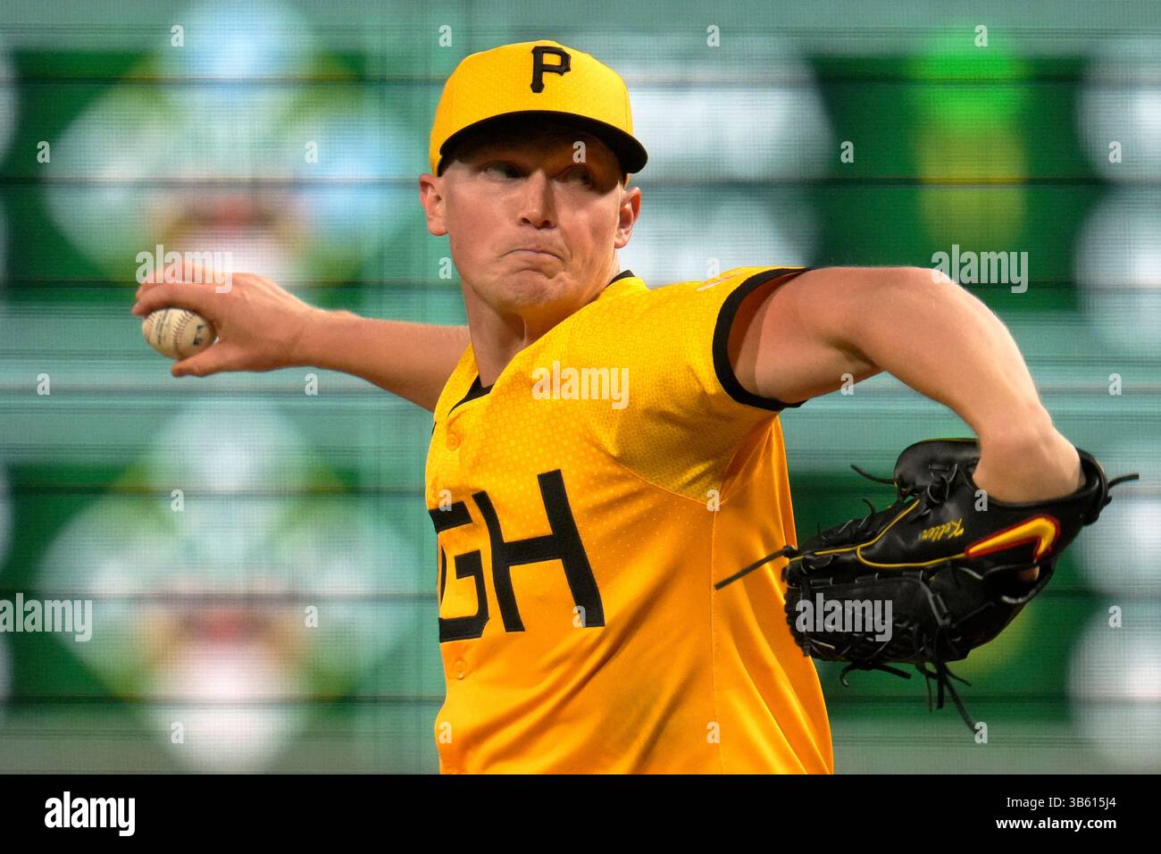 Pittsburgh Pirates pitcher Mitch Keller delivers during the first ...