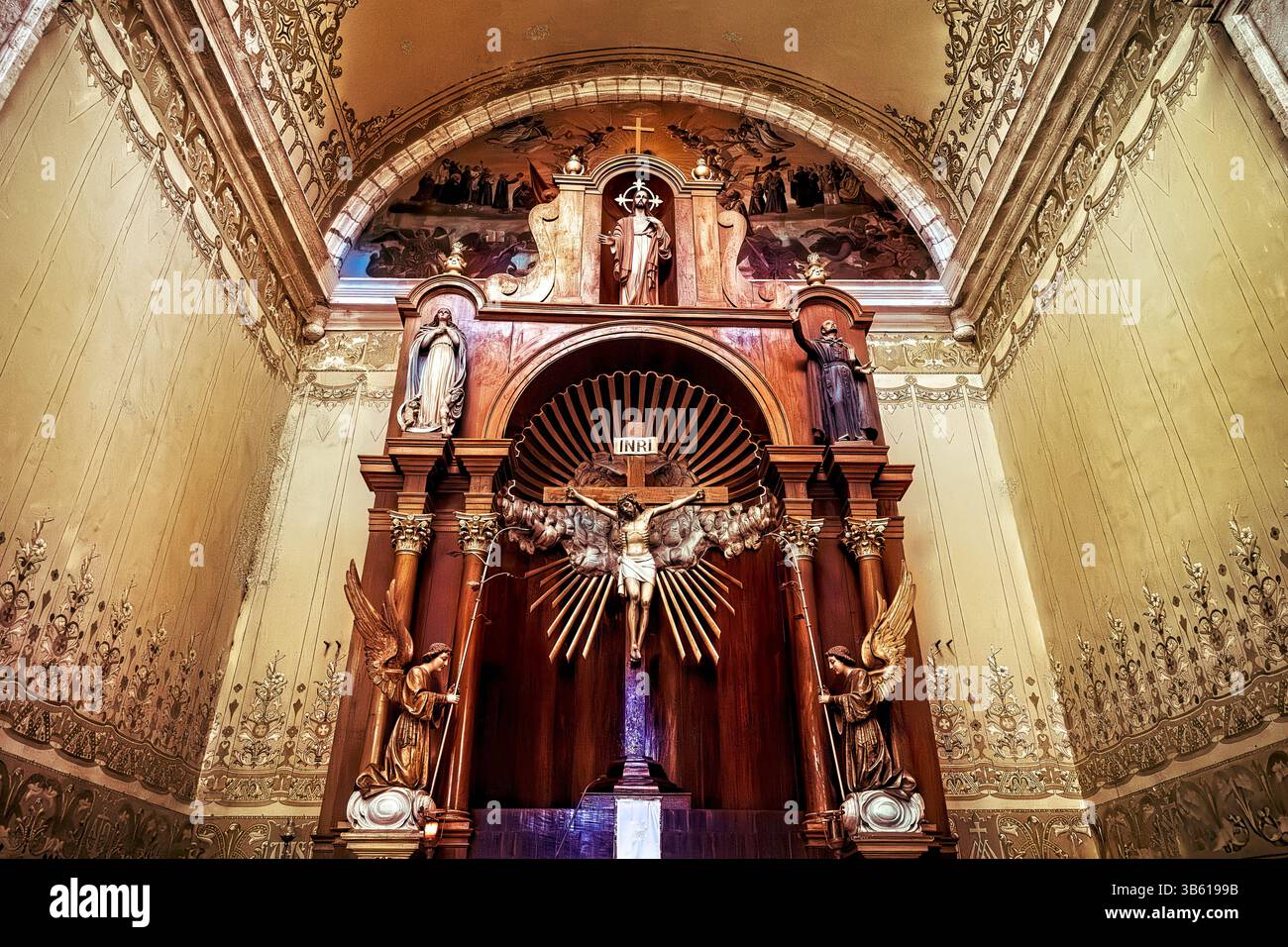 Merida, Mexico - 01-29-2025: The alter of Catedral de San Ildefonso ...