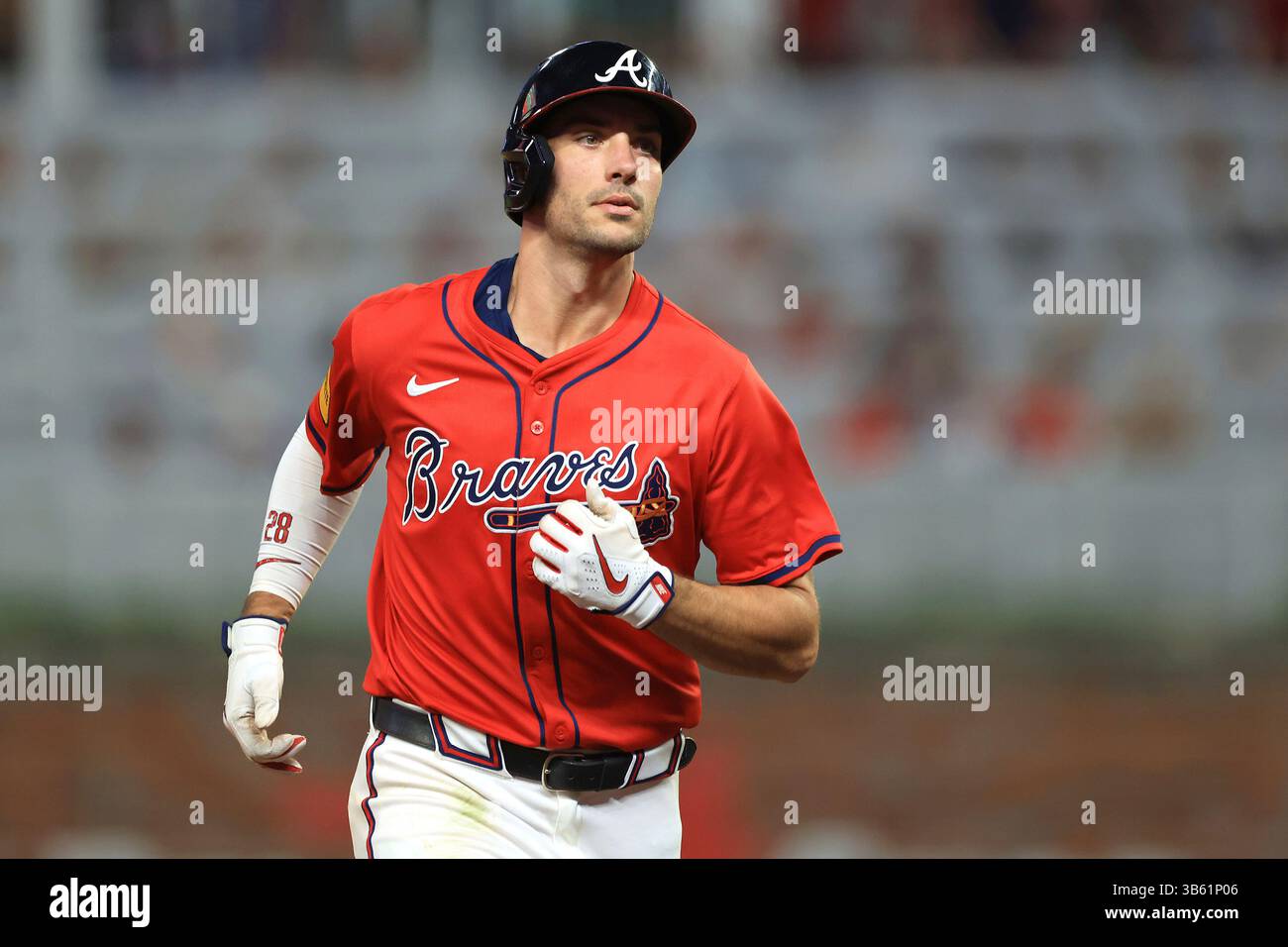ATLANTA, GA - MAY 02: Matt Olson #28 of the Atlanta Braves circles the ...