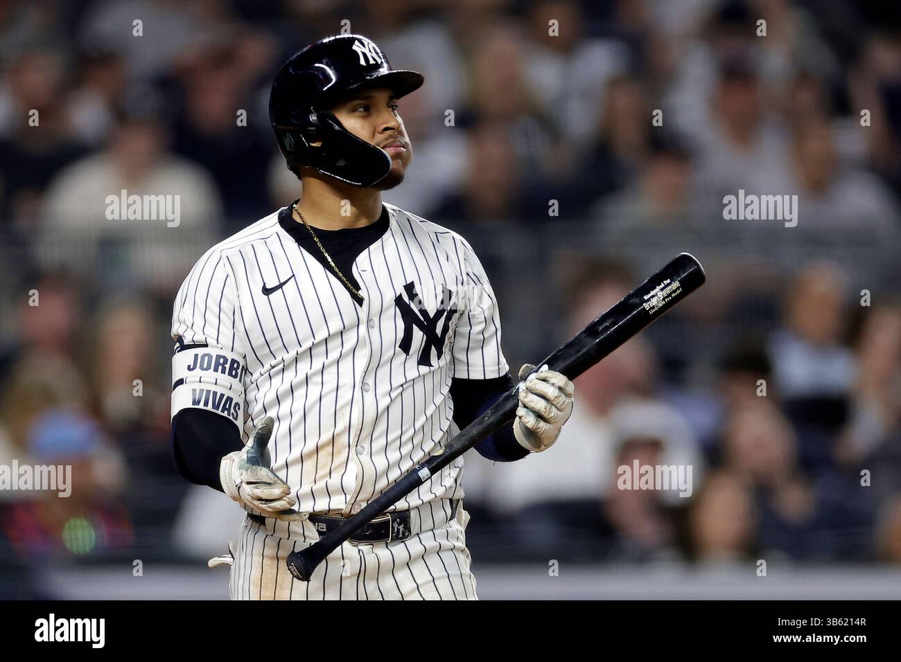 New York Yankees' Jorbit Vivas reacts during the seventh inning of a ...