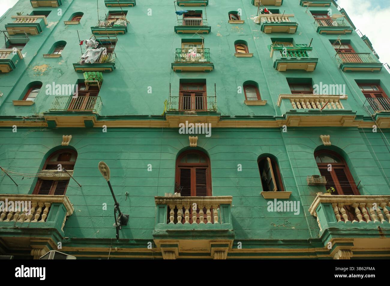 Low angle view of colonial style tall building in Old Havana, in Cuba ...