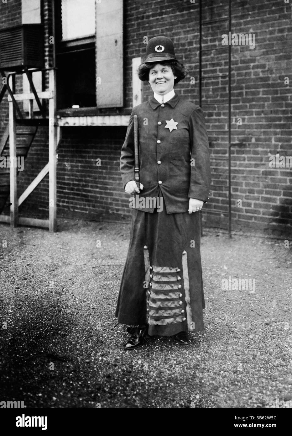 1900s police usa Black and White Stock Photos & Images - Alamy