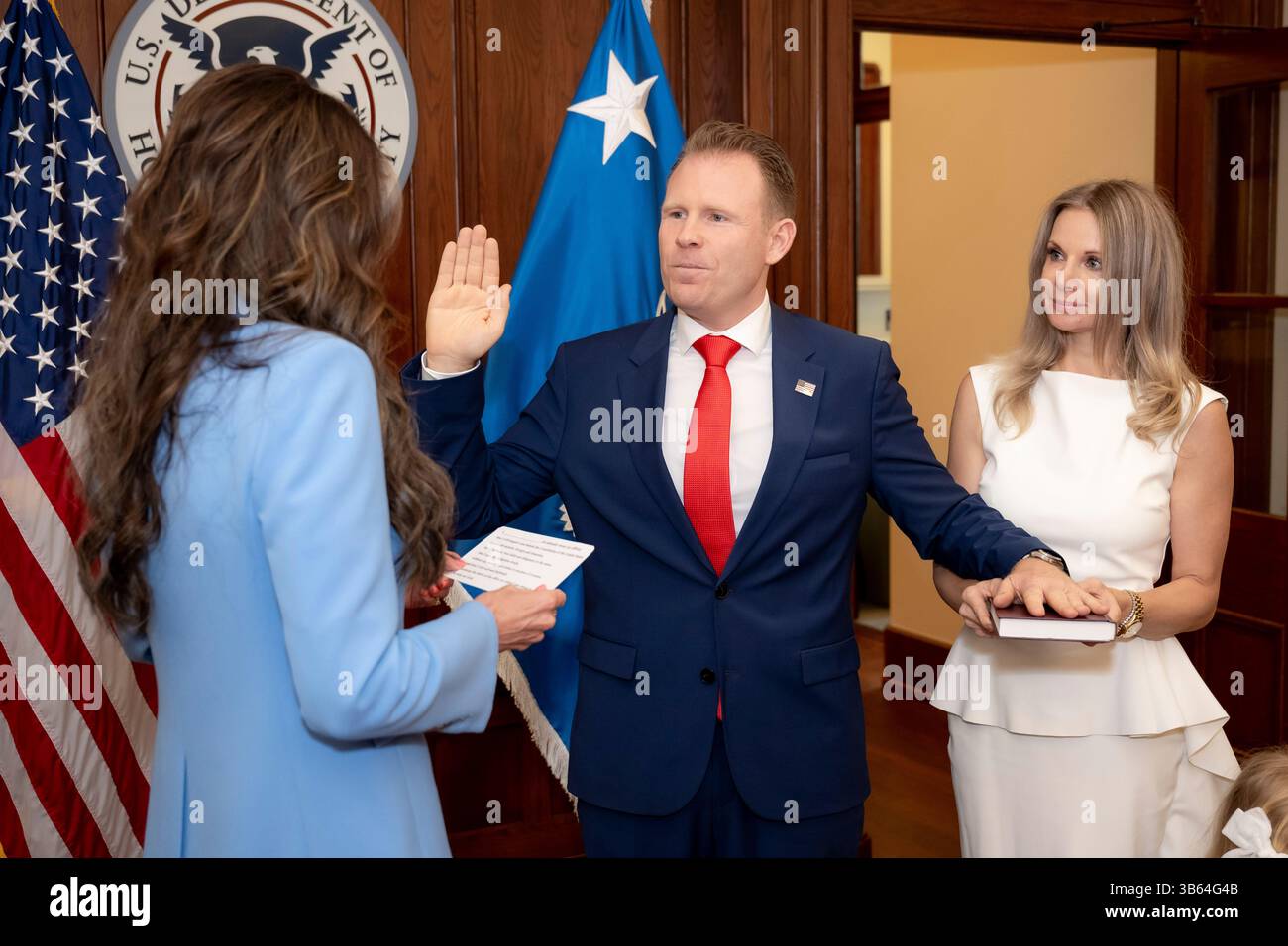 Department of Homeland Security (DHS) Secretary Kristi Noem swears in ...