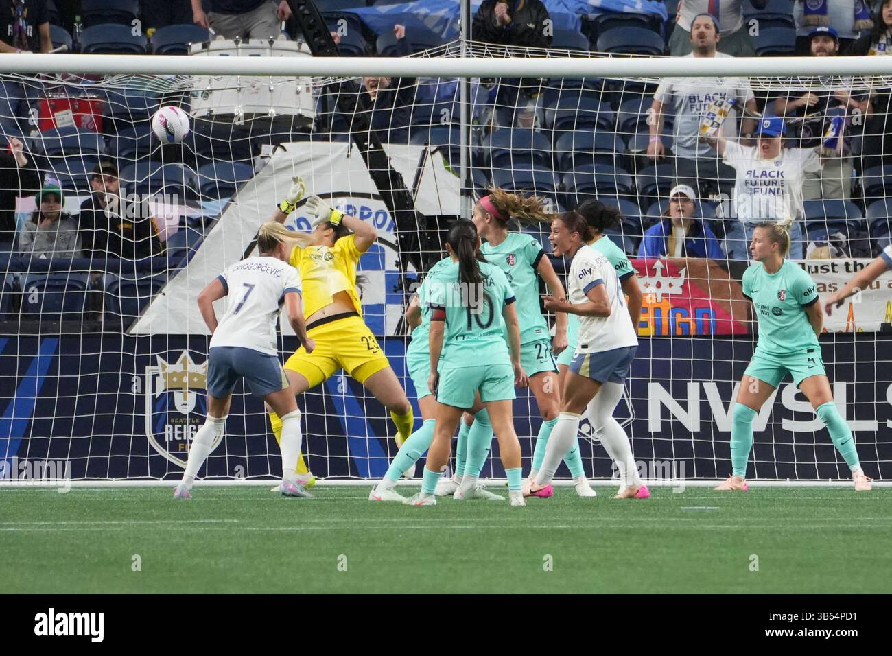 Seattle, United States. 02nd May, 2025. Seattle Reign FC forward Lynn ...