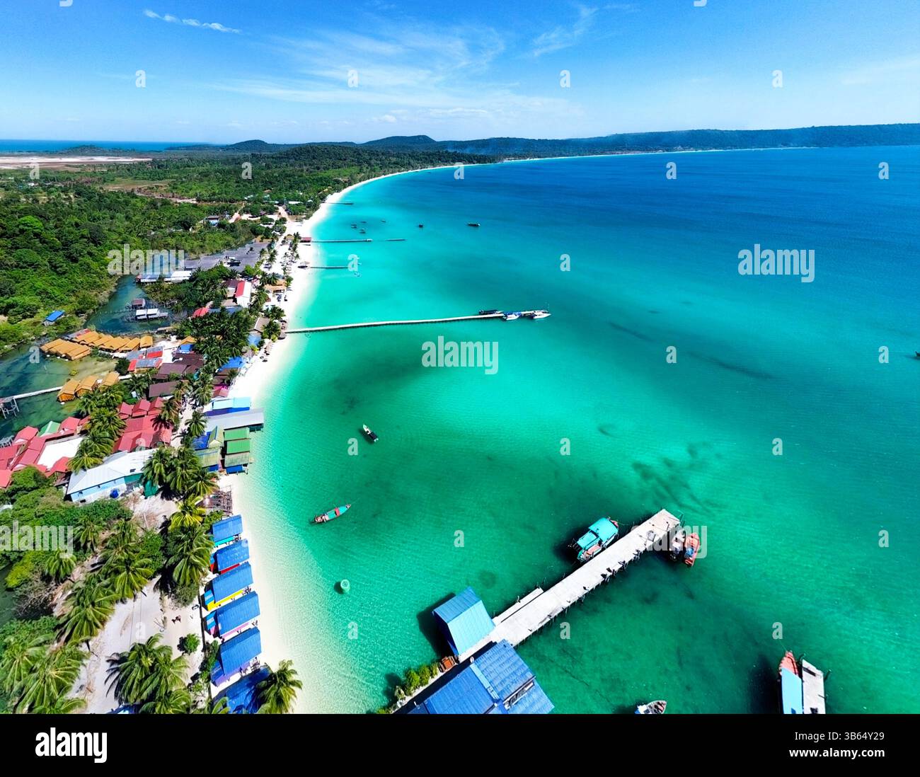 Koh Rong and Koh Rong Samloem are two islands in southern Cambodia ...