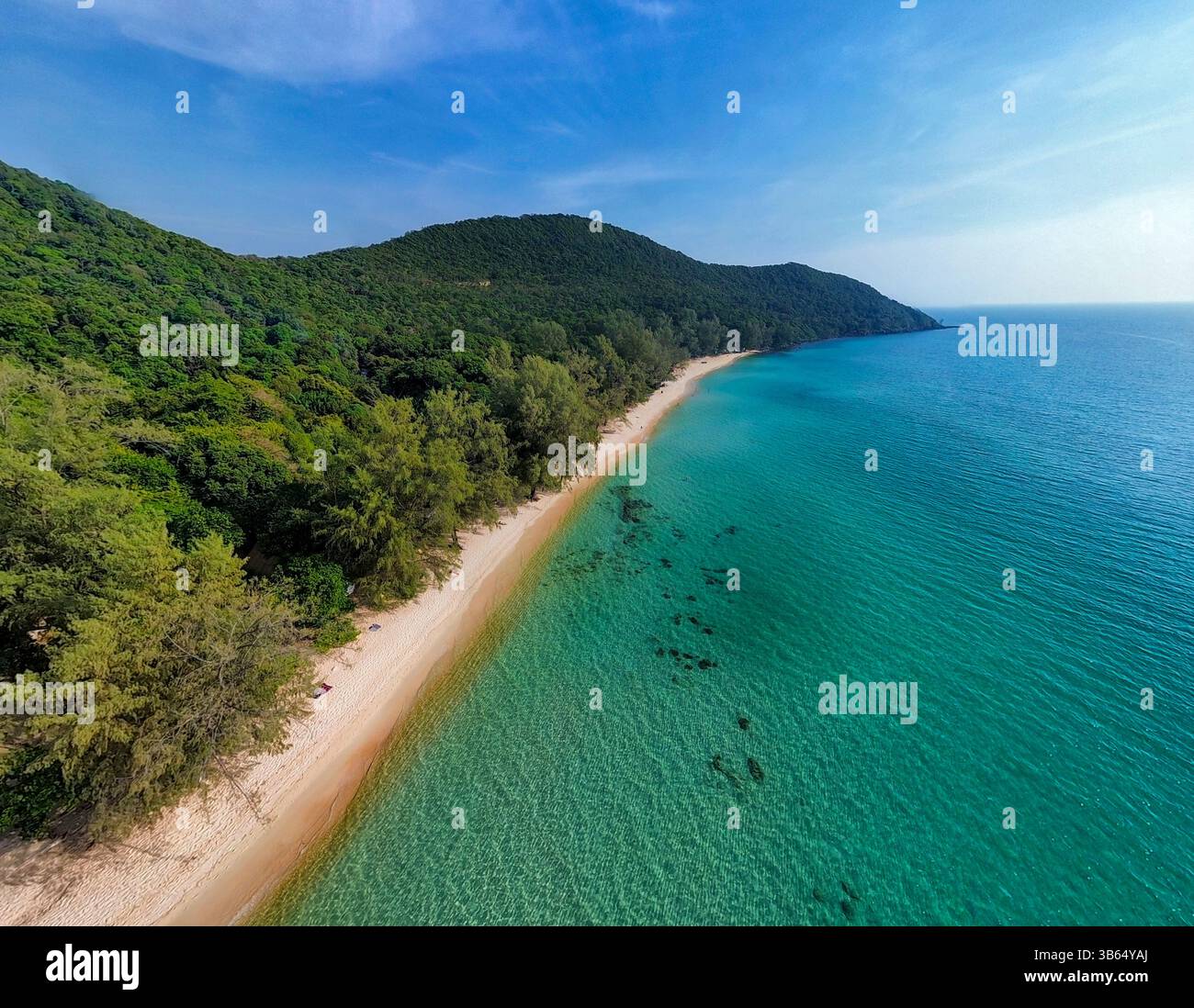 Koh Rong and Koh Rong Samloem are two islands in southern Cambodia ...