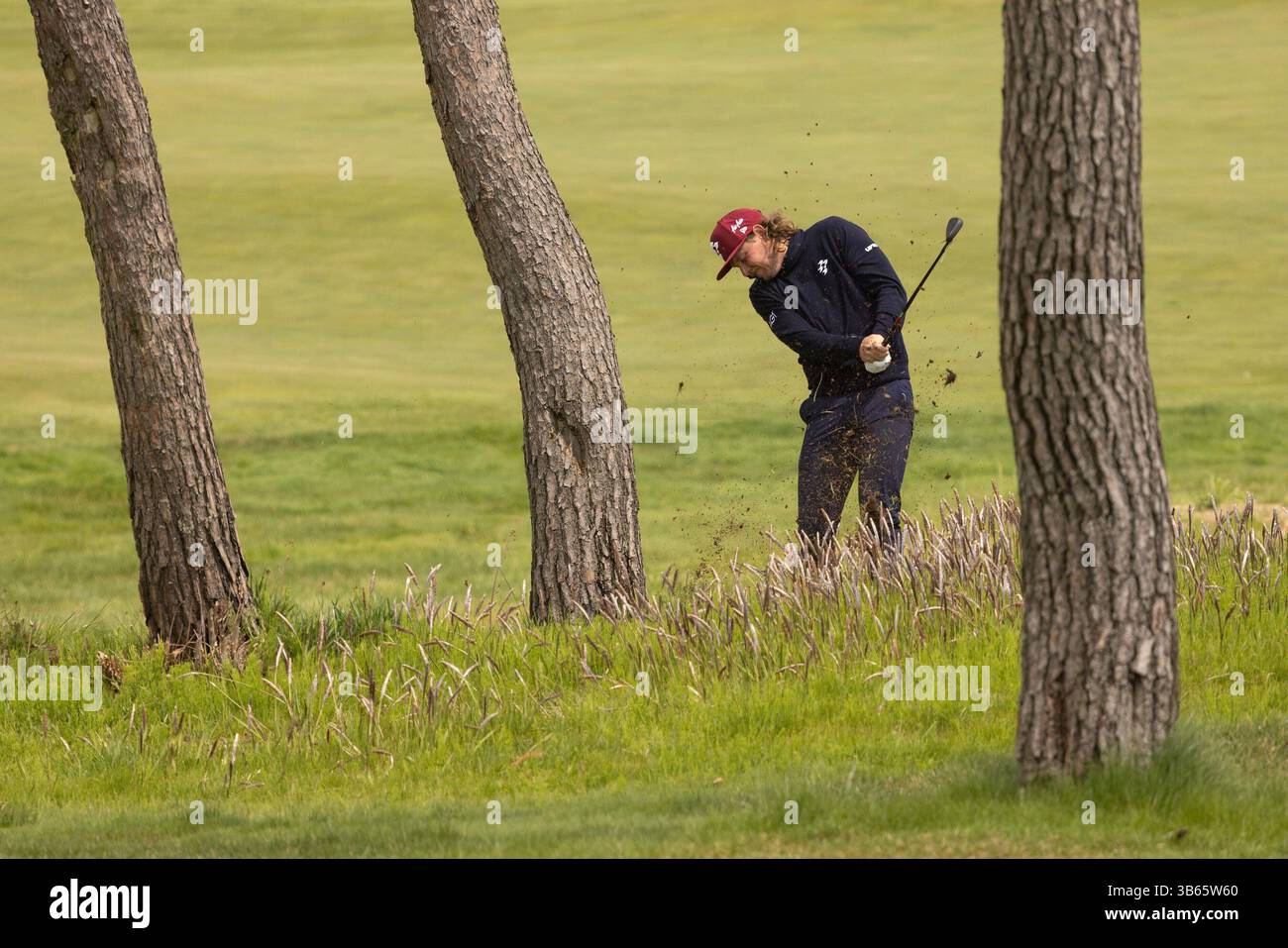 Captain Cameron Smith of Ripper GC on the first hole during the second ...