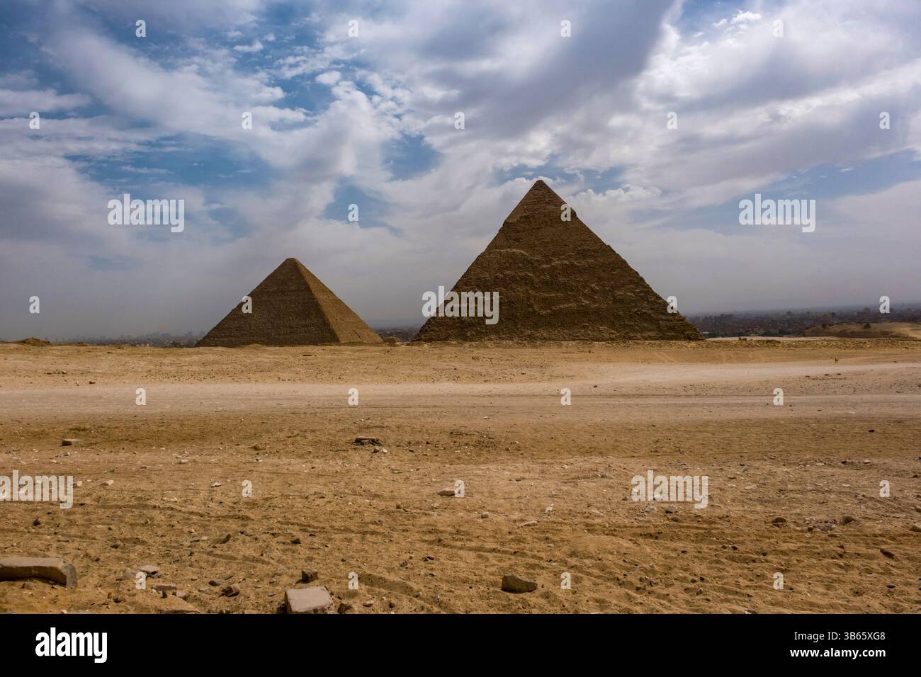 The Great Pyramid (background), built for pharaoh Khufu, and the second ...
