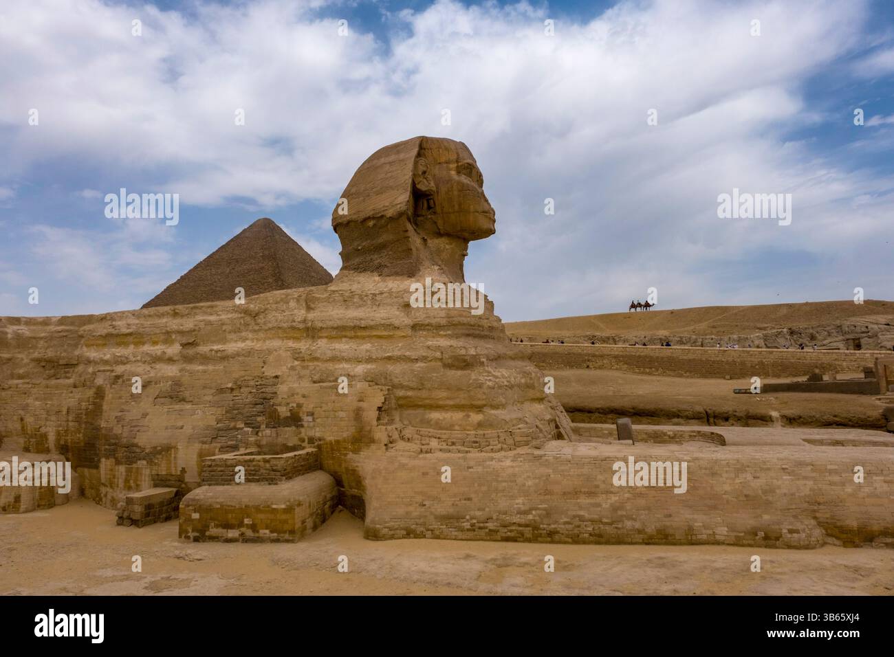 The Great Sphinx of Giza, Egypt, in front of second largest pyramid on ...