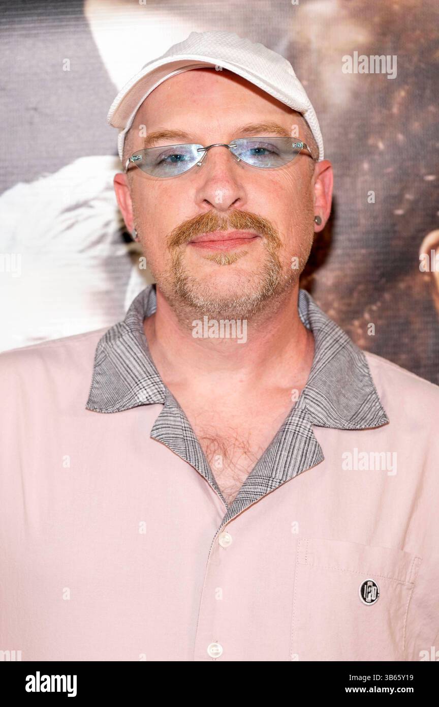 Dustin Ferguson bei der Weltpremiere des Kinofilms Finding Nicole im ...