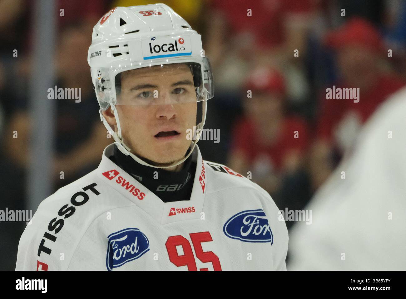 Kloten, Schweiz. 01st May, 2025. Swiss Arena Swiss Forward 95 Tyler Moy ...