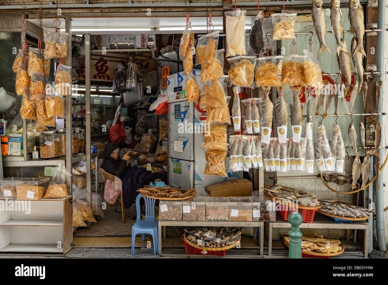 Fish drying technique hi-res stock photography and images - Alamy