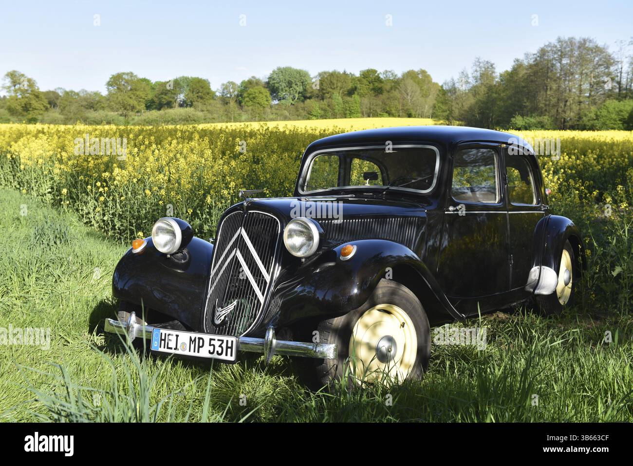 Vintage car, Citroen Traction Avant, Citroen Traction Avant, Schleswig ...