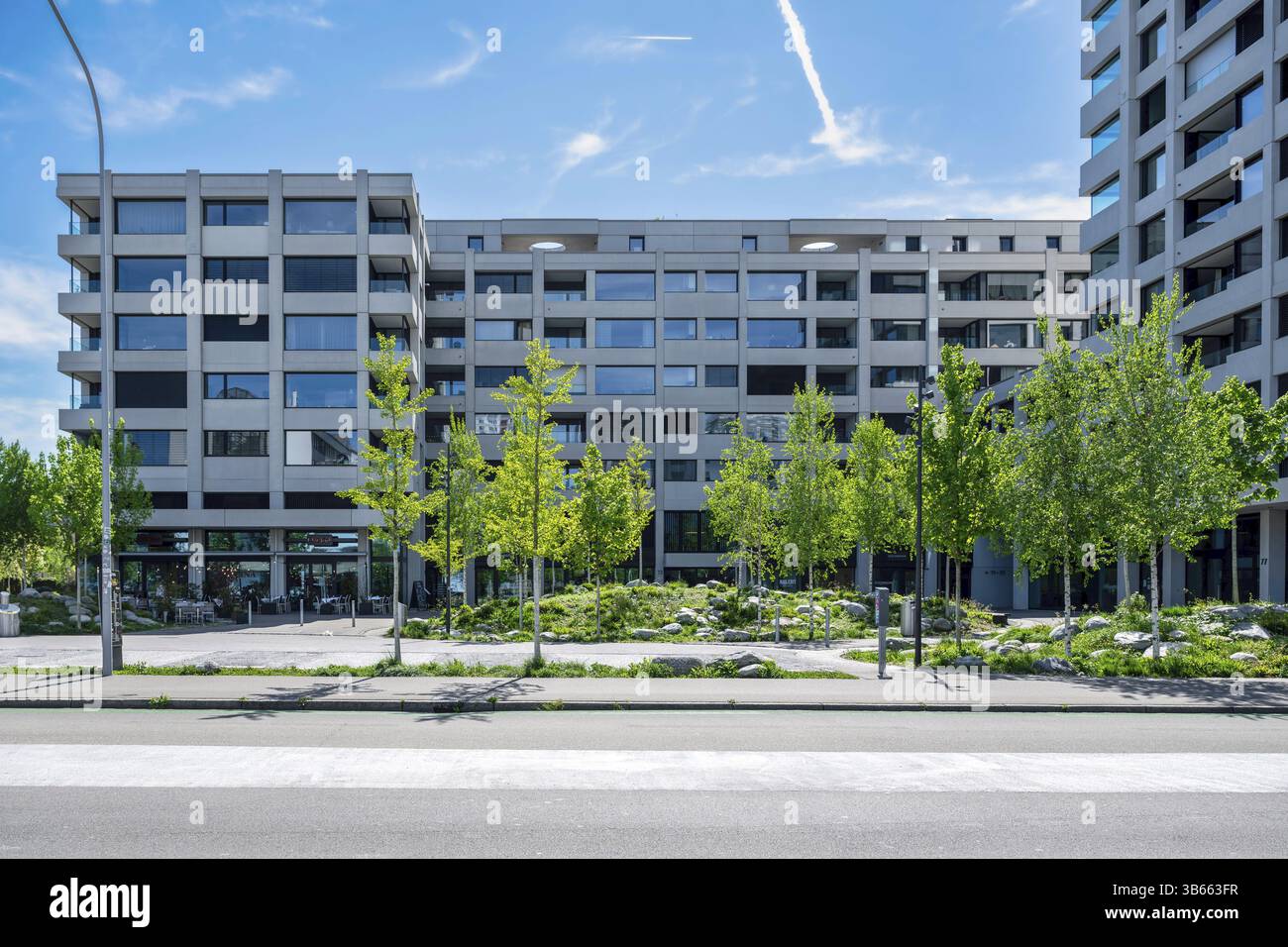 Residential neighbourhood block Stock Photo - Alamy