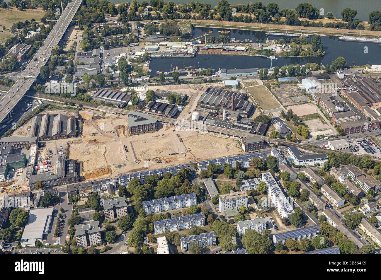 The area around the Deutz gas engine factory in the south of Cologne ...