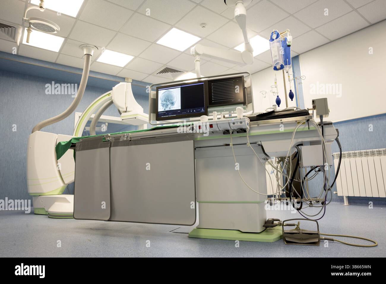 New neurosurgery room in a modern hospital specialized in treatment of ...
