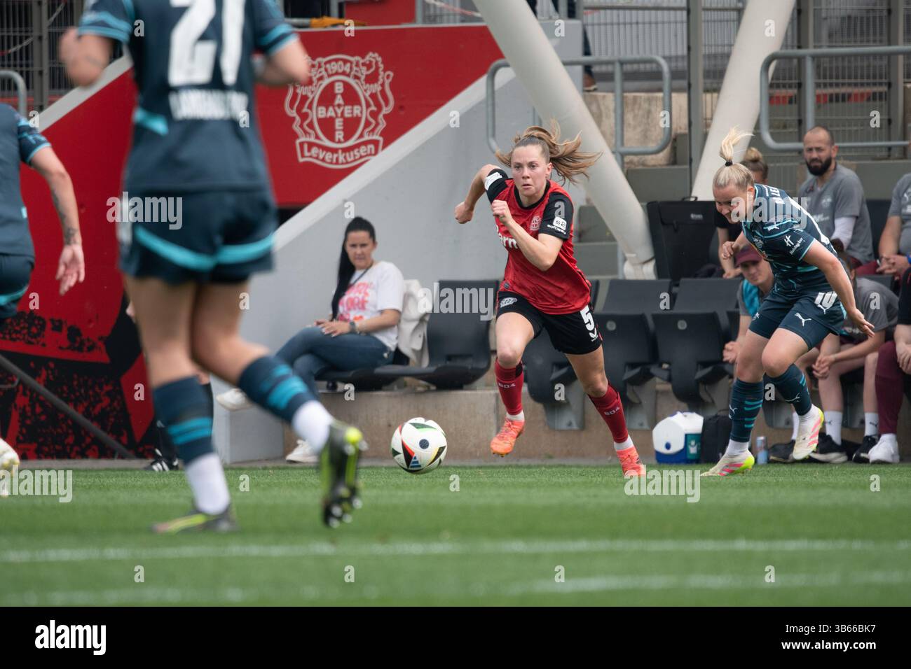 Leverkusen, Germany, May 3rd 2025: Cornelia Kramer (7 Bayer Leverkusen ...