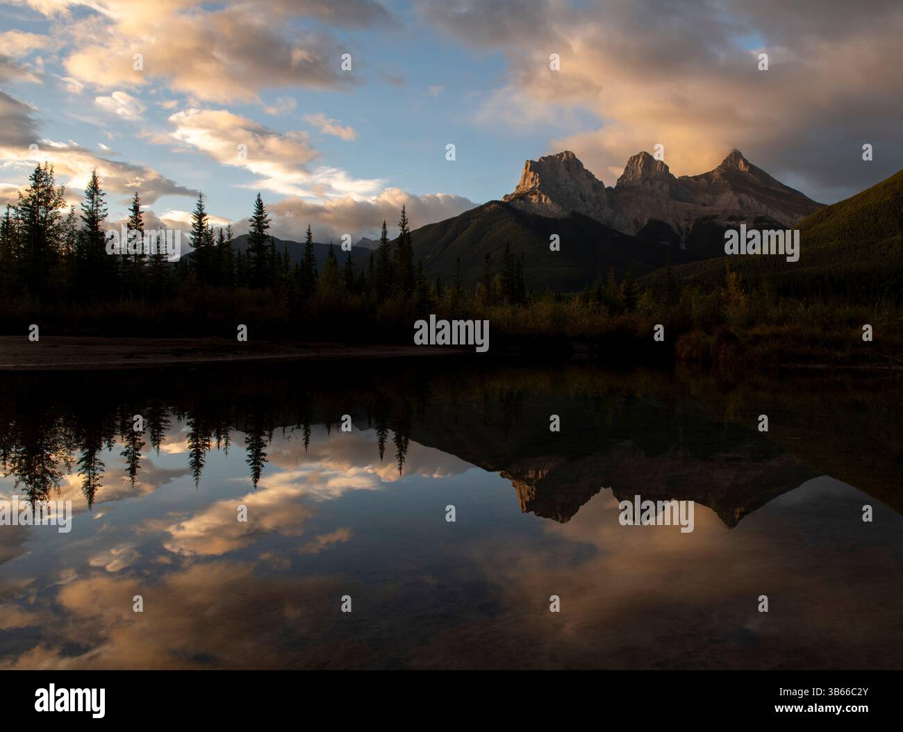 Three Sisters, Canmore, Canada Stock Photo - Alamy