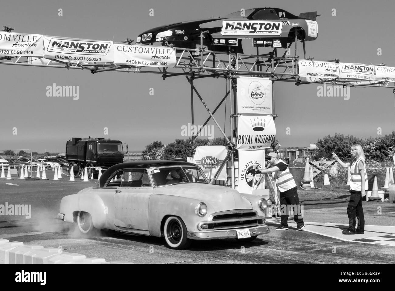 Vintage drag racing at Manston Park Raceway Margate Kent Stock Photo ...