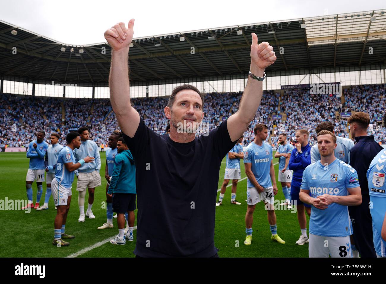 Coventry City head coach Frank Lampard celebrates after the Sky Bet ...