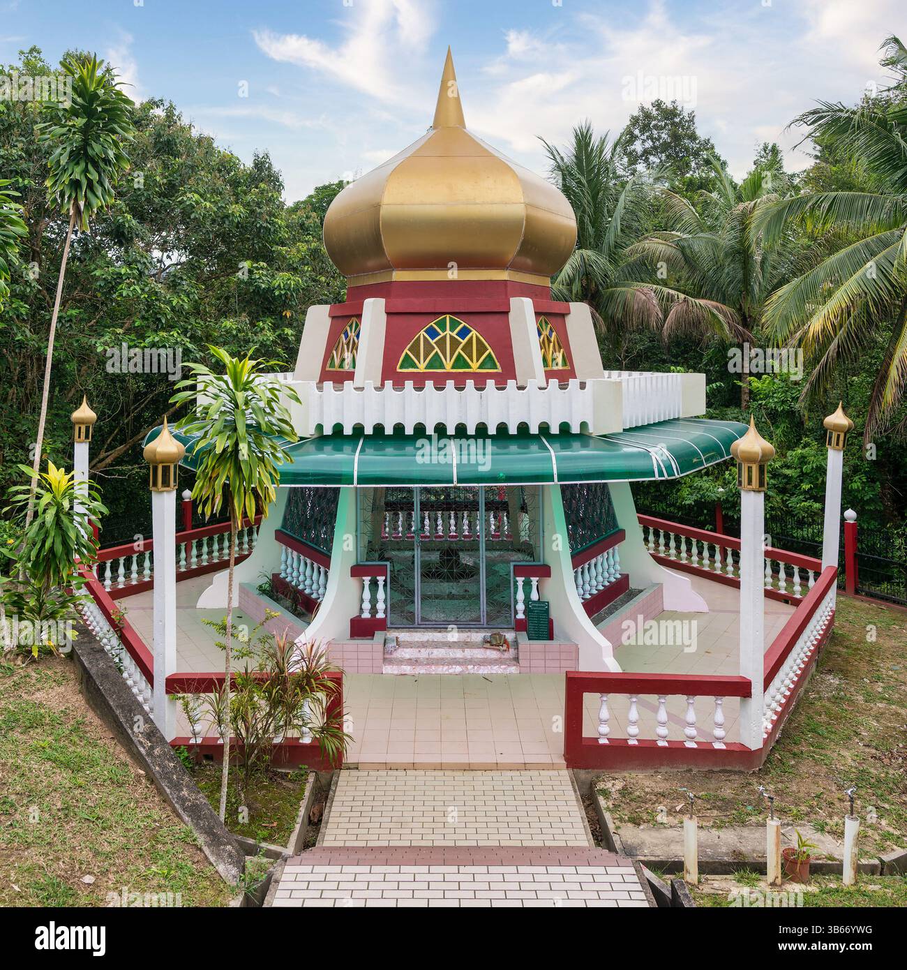 The intricately designed mausoleum of Sultan Sharif Ali, reflecting ...
