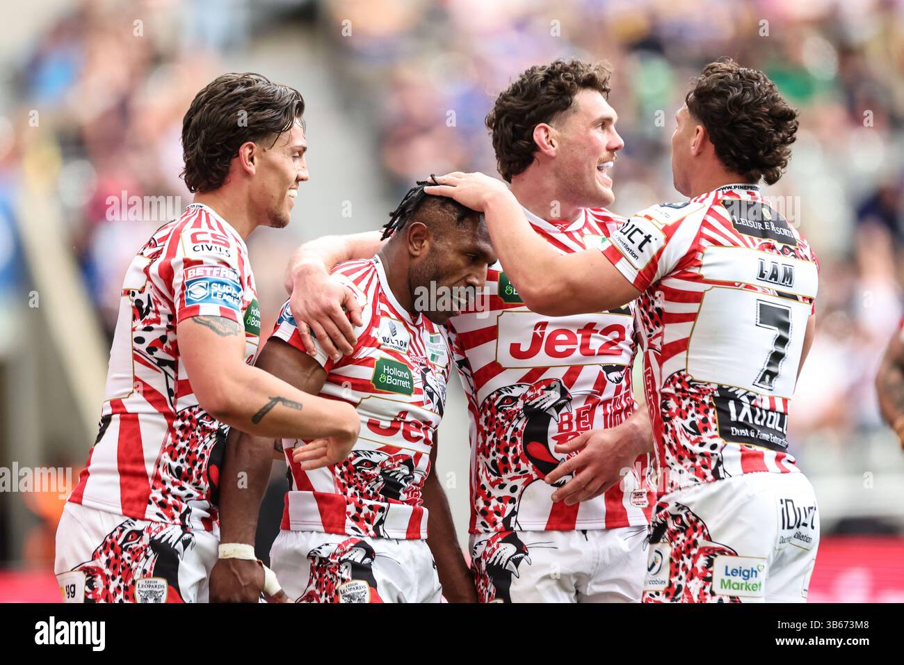 Edwin Ipape of Leigh Leopards celebrates his try during the Betfred ...