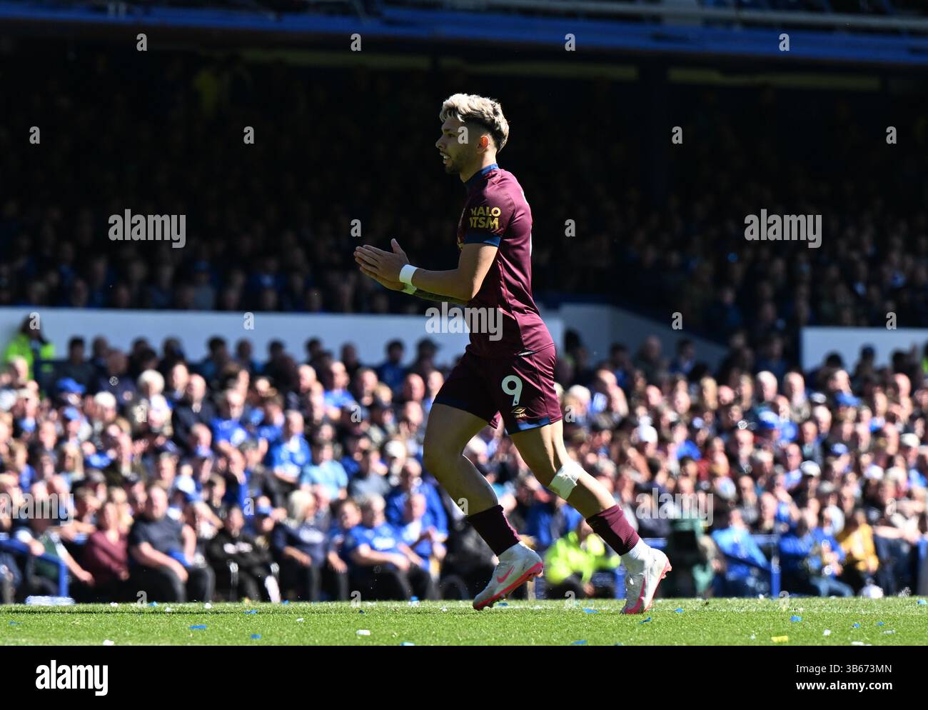Ipswich Town's Julio Enciso celebrates scoring their side's first goal ...