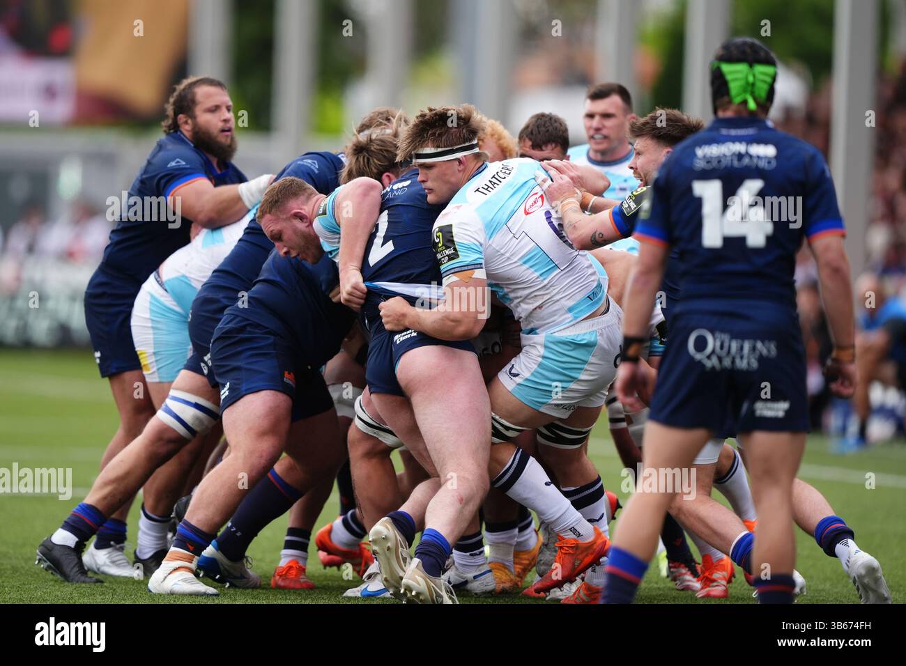 Edinburgh Rugby and Bath Rugby players compete during the EPCR ...