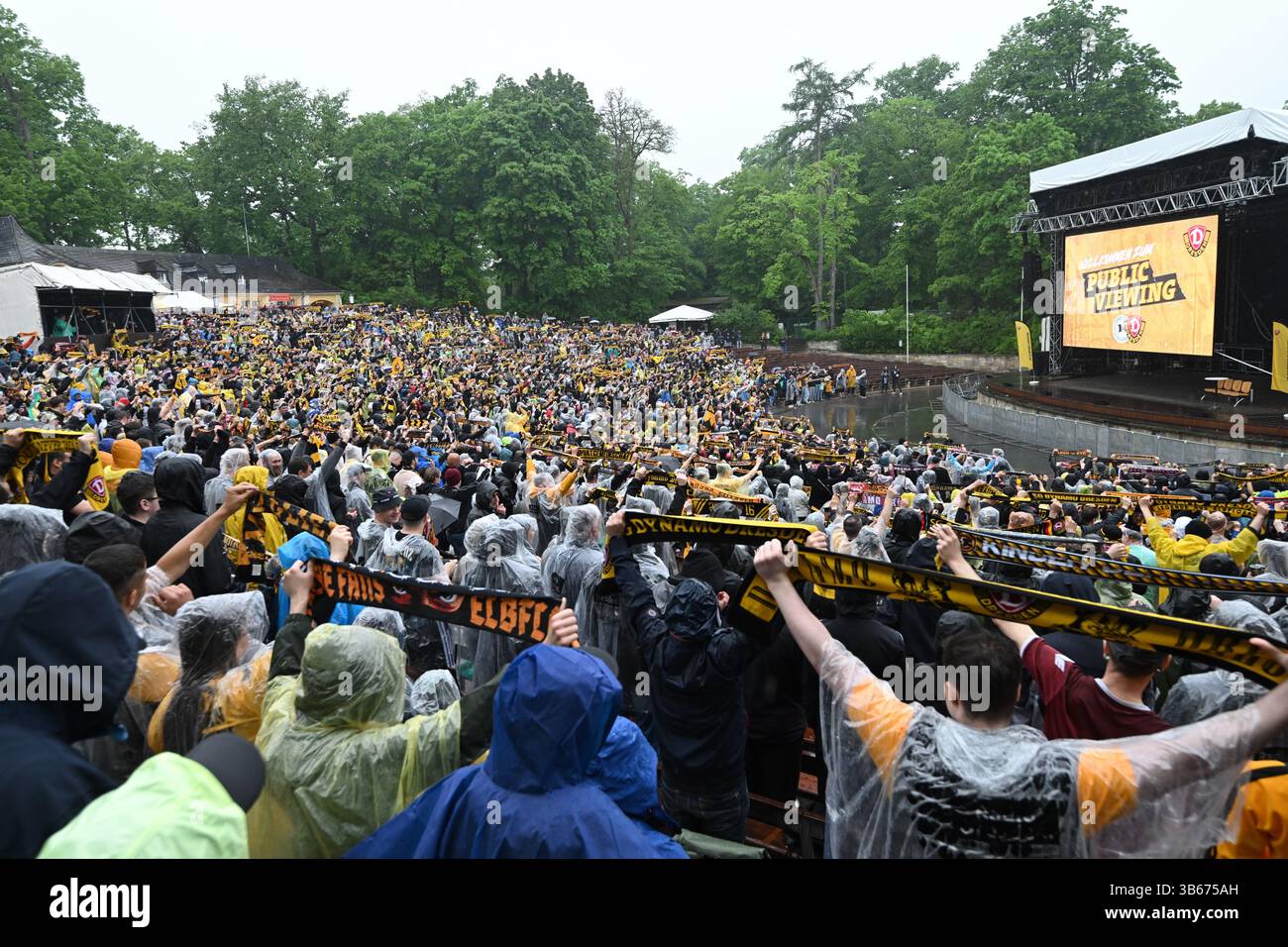 Dresden, Germany. 03rd May, 2025. Soccer: 3rd league, Arminia Bielefeld - Dynamo Dresden, 36th ...