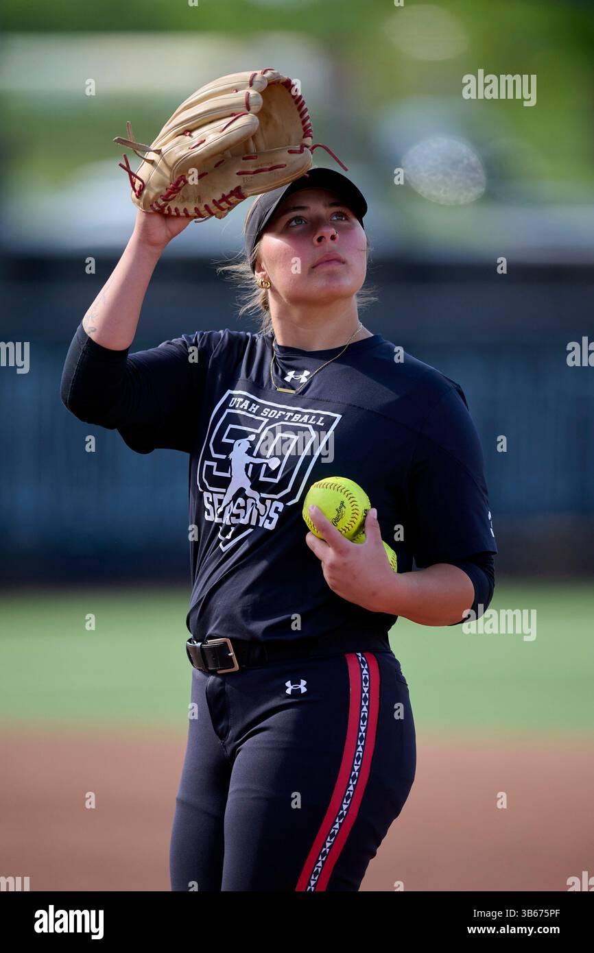 Utah Utes pitcher Hailey Maestretti (30) during practice before an NCAA ...