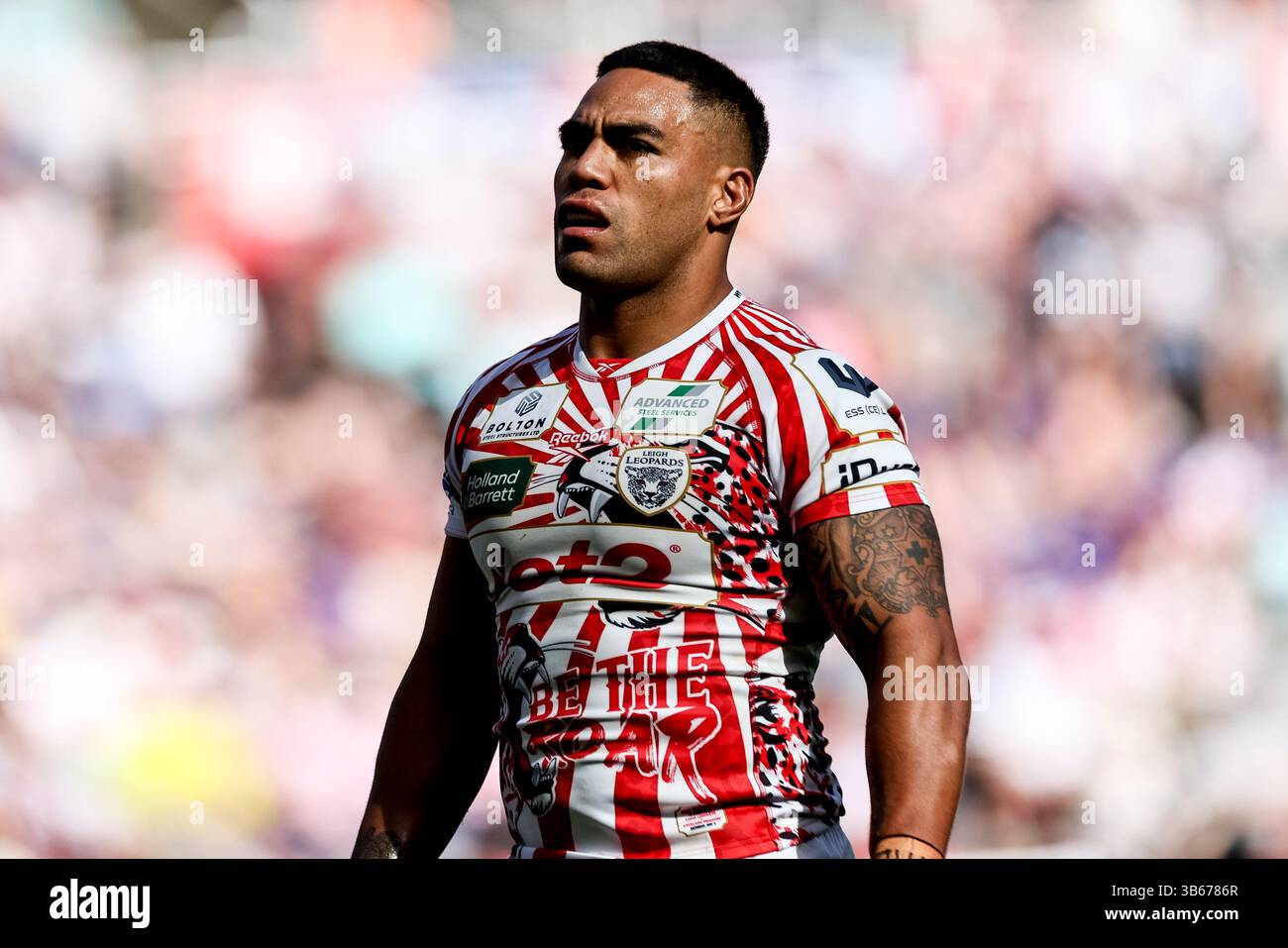 Joe ofahengaue hi-res stock photography and images - Alamy