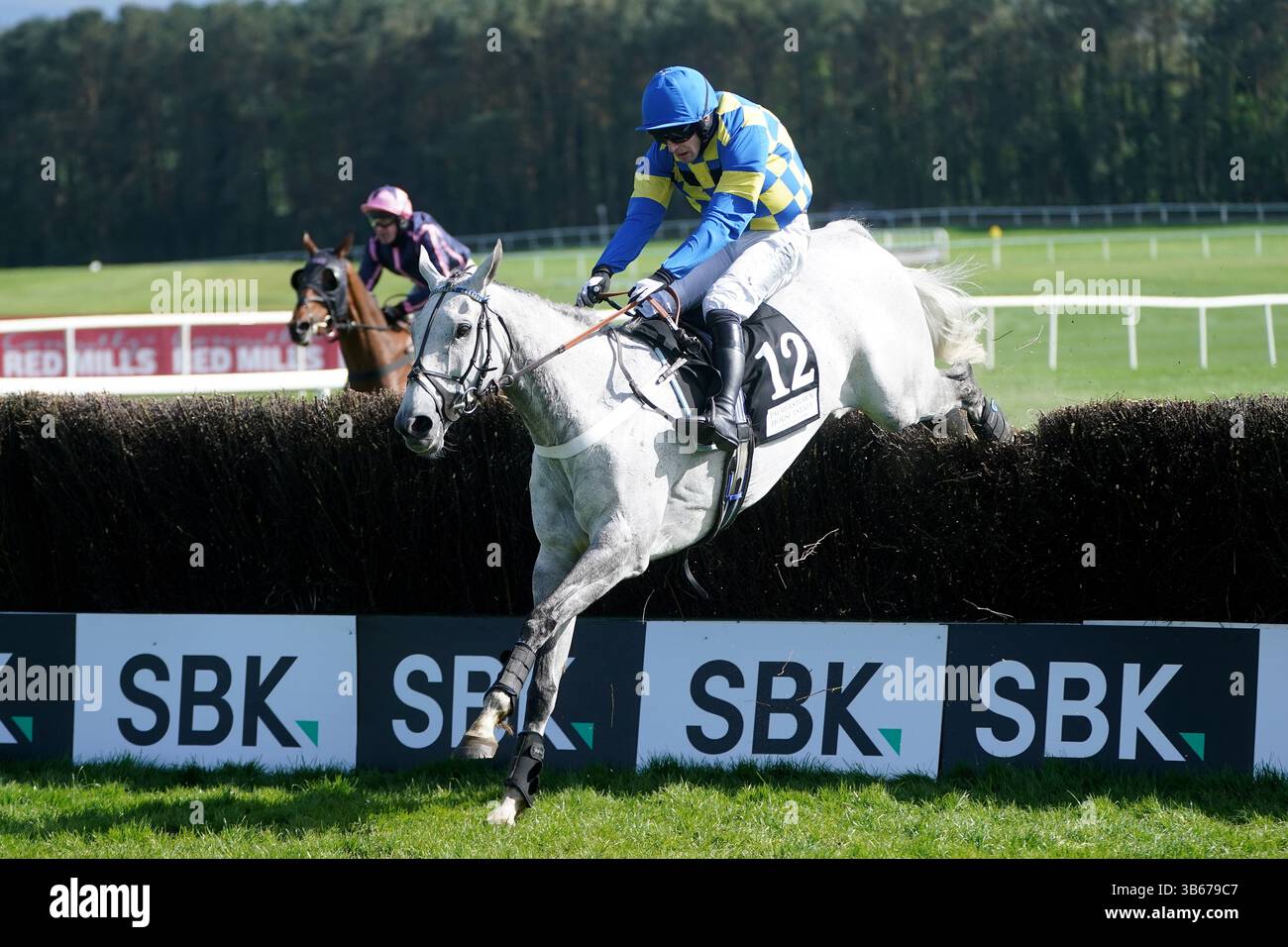 Bill Baxter ridden by Harry Bannister on their way to winning the ...
