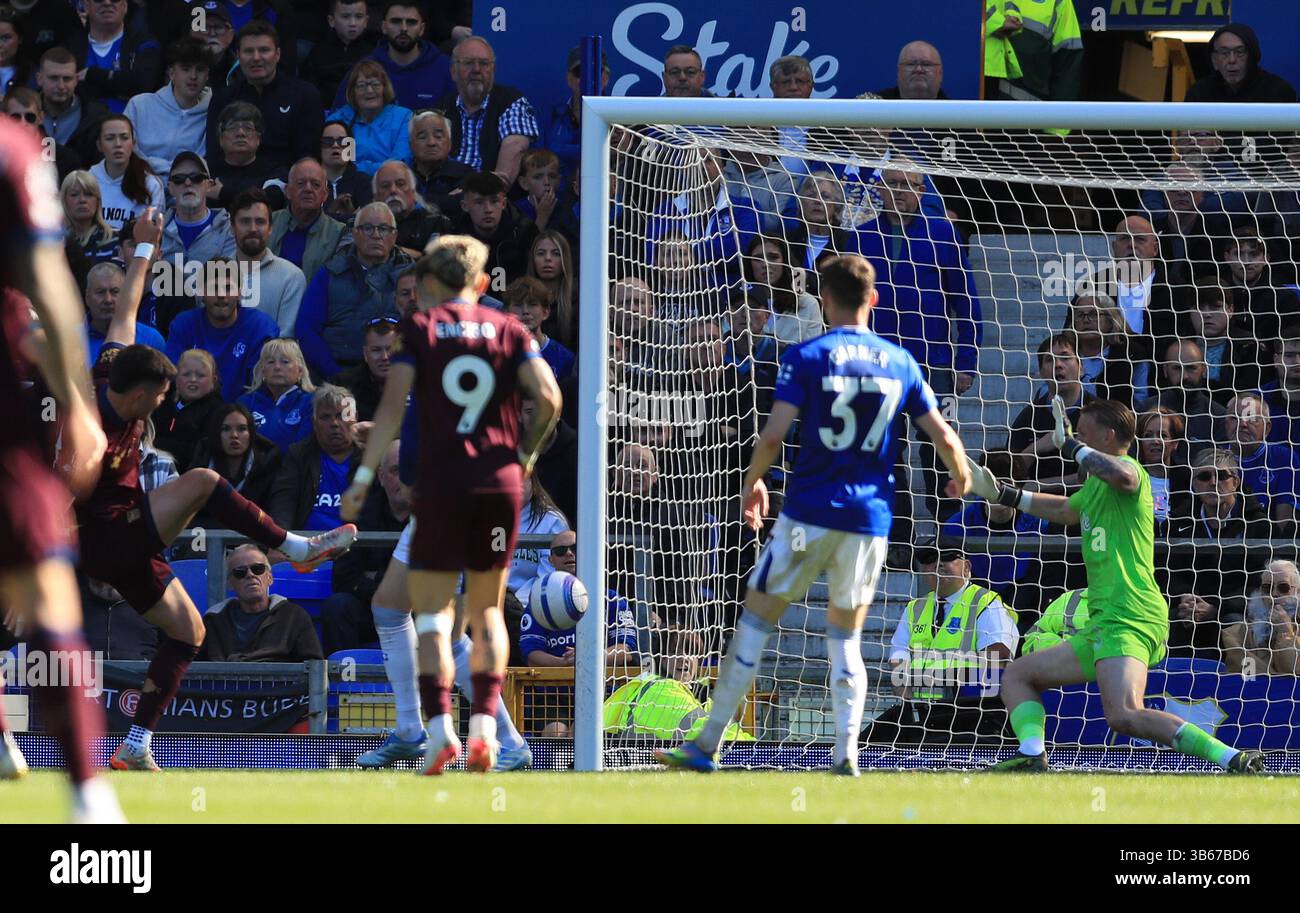 Goodison Park, Liverpool, UK. 3rd May, 2025. Premier League Football ...