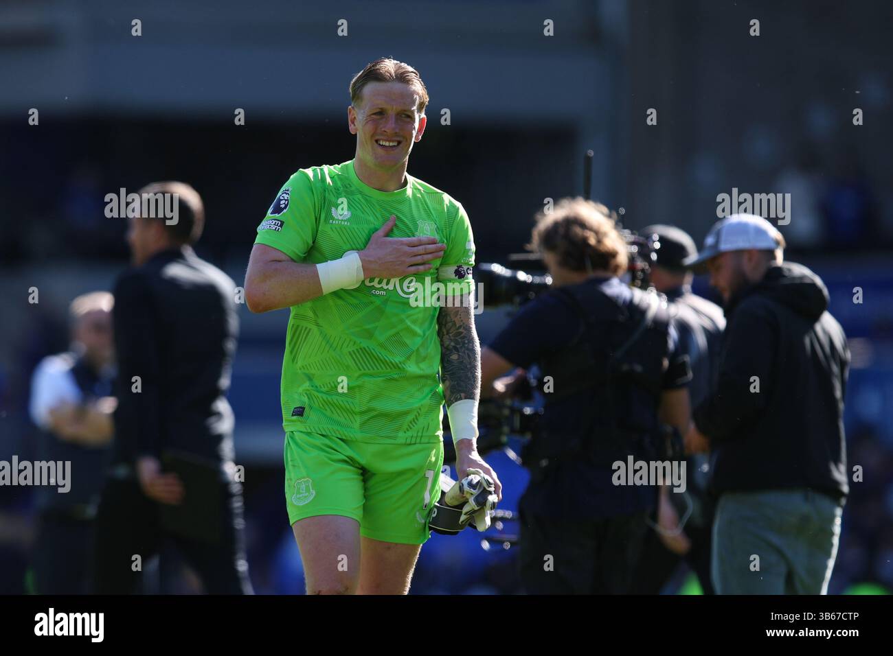 LIVERPOOL, UK - 3rd May 2025: Jordan Pickford of Everton acknowledges ...