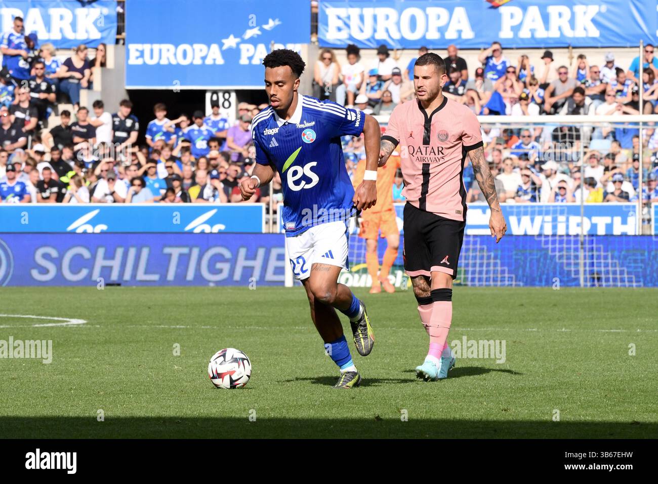 22 Guela DOUE (rcsa) during the Ligue 1 McDonald's match between ...