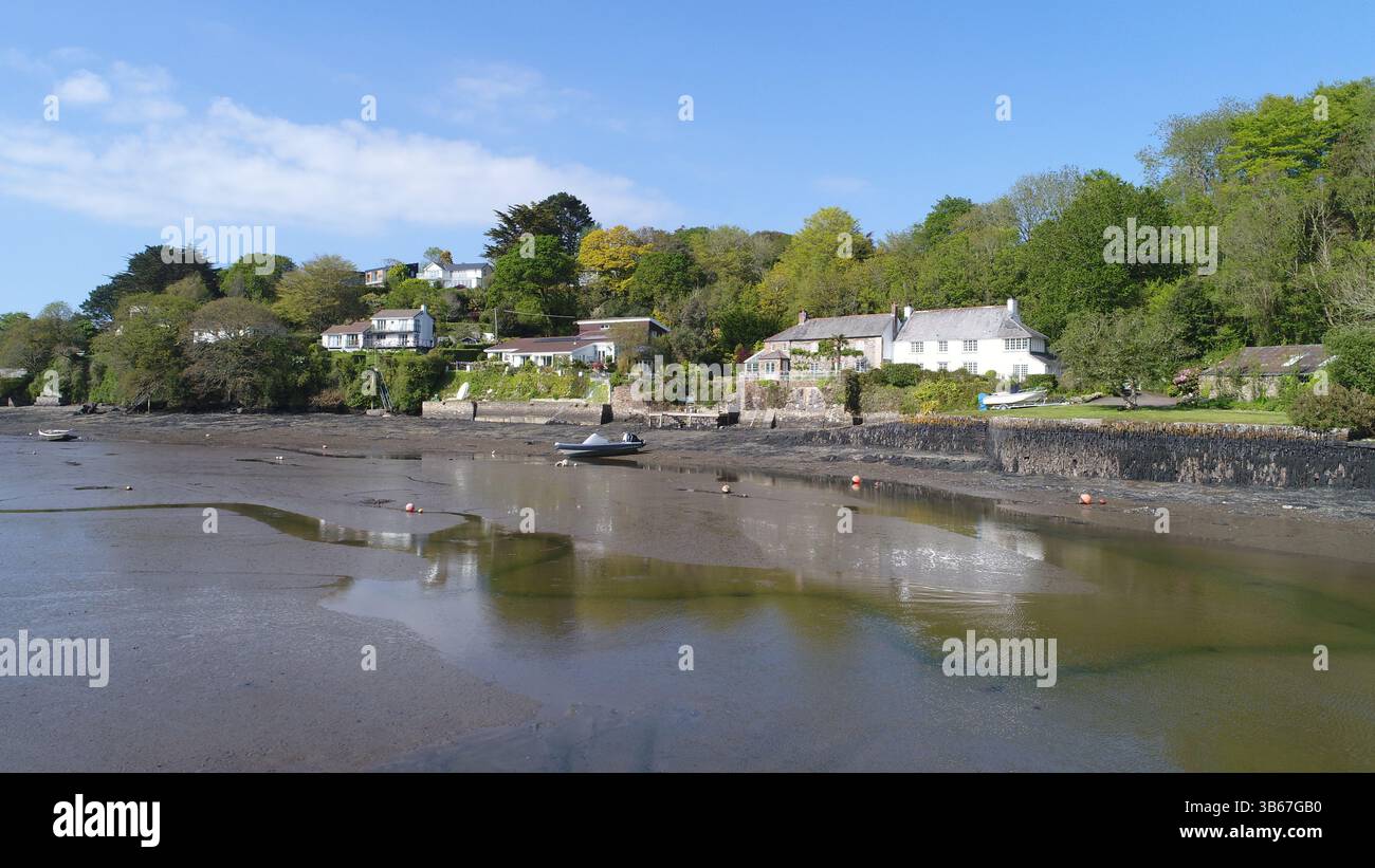 Pill Creek Feock Cornwall at Low tide Stock Photo - Alamy