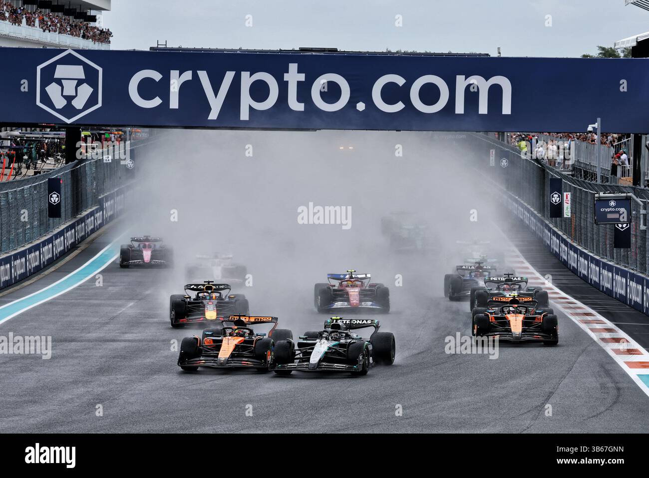 Miami, USA. 03rd May, 2025. Oscar Piastri (AUS) McLaren MCL39 passes Andrea Kimi Antonelli (ITA ...