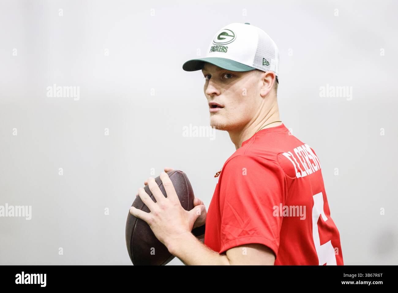 Green Bay Packers' Taylor Elgersma goes through drills during the NFL ...