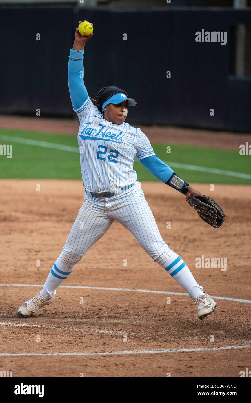 University of North Carolina Tar Heel Pitcher Kenna Raye Dark (22 ...