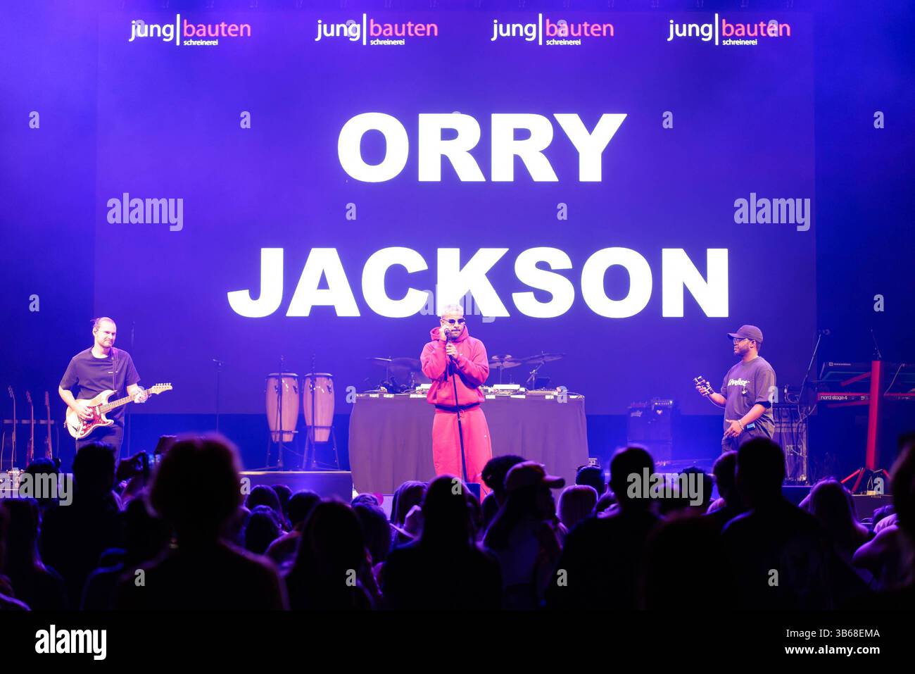 Orry Jackson mit Band bei Veranstaltung EHC Happy Weekend, Star Night ...