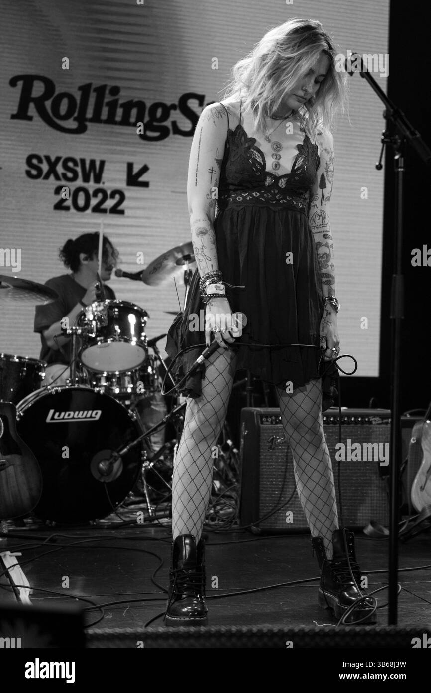 Michael jackson and debbie rowe Black and White Stock Photos & Images ...