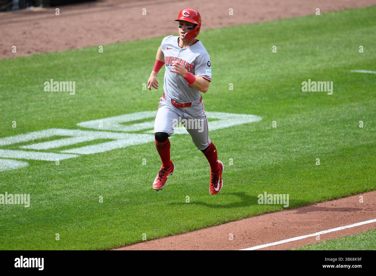 Cincinnati Reds' Matt McLain in action during a baseball game against ...