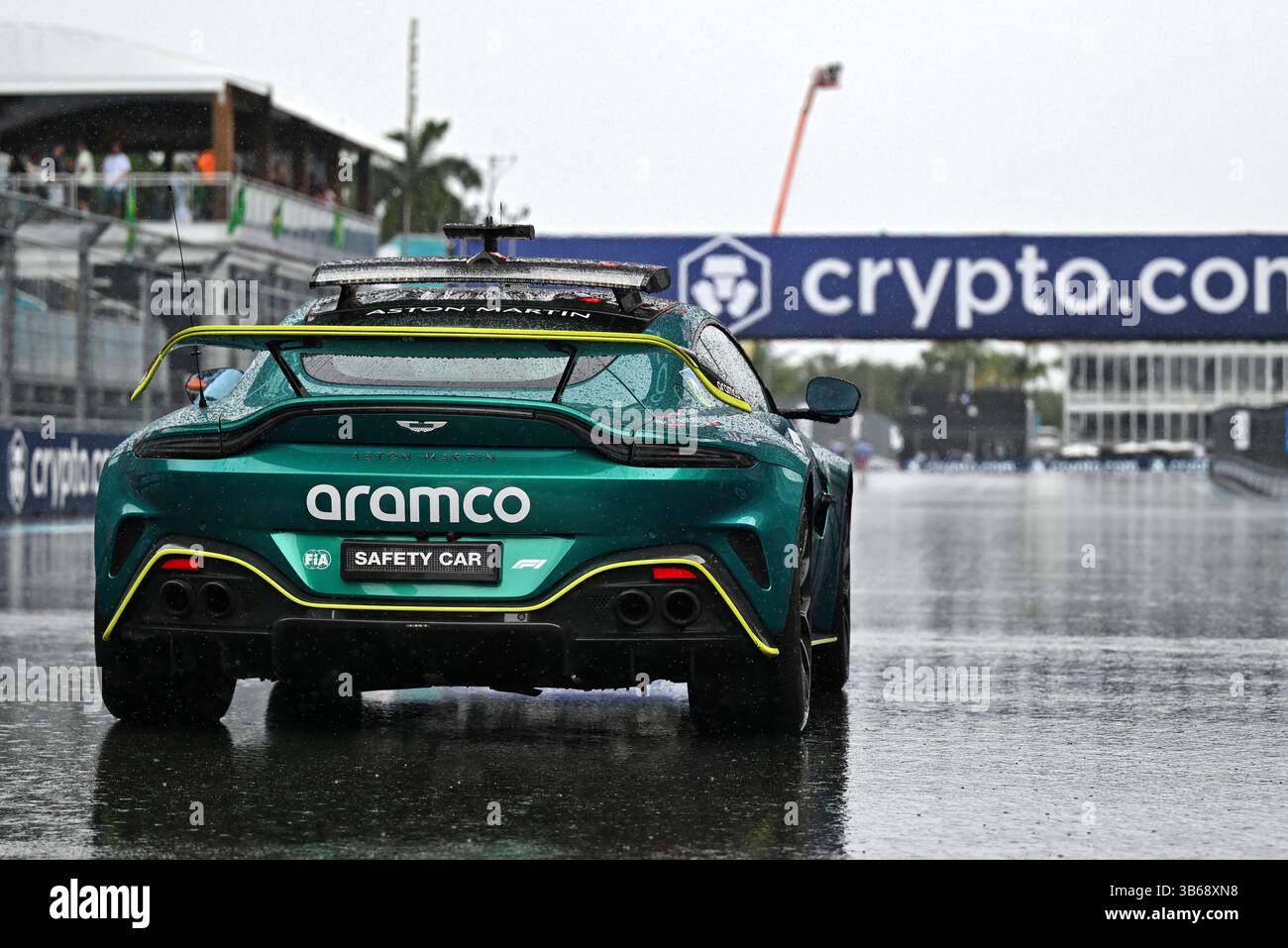 Aston martin safety car 2025 hi-res stock photography and images - Alamy