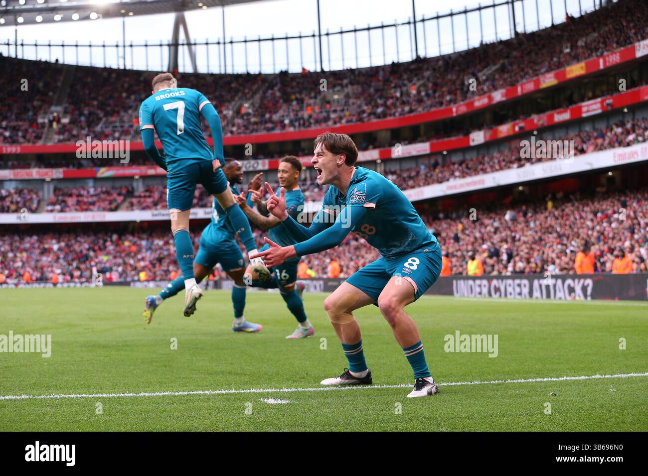 Emirates Stadium, London, UK. 3rd May, 2025. Premier League Football ...